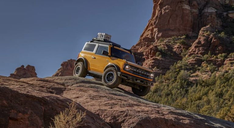 Beyond Offroading: 2021 Ford Bronco vs 2021 Toyota 4Runner