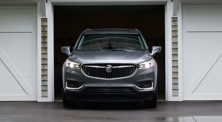 2021 Buick Enclave vs 2021 Honda Pilot: A New Battle of the Crossovers